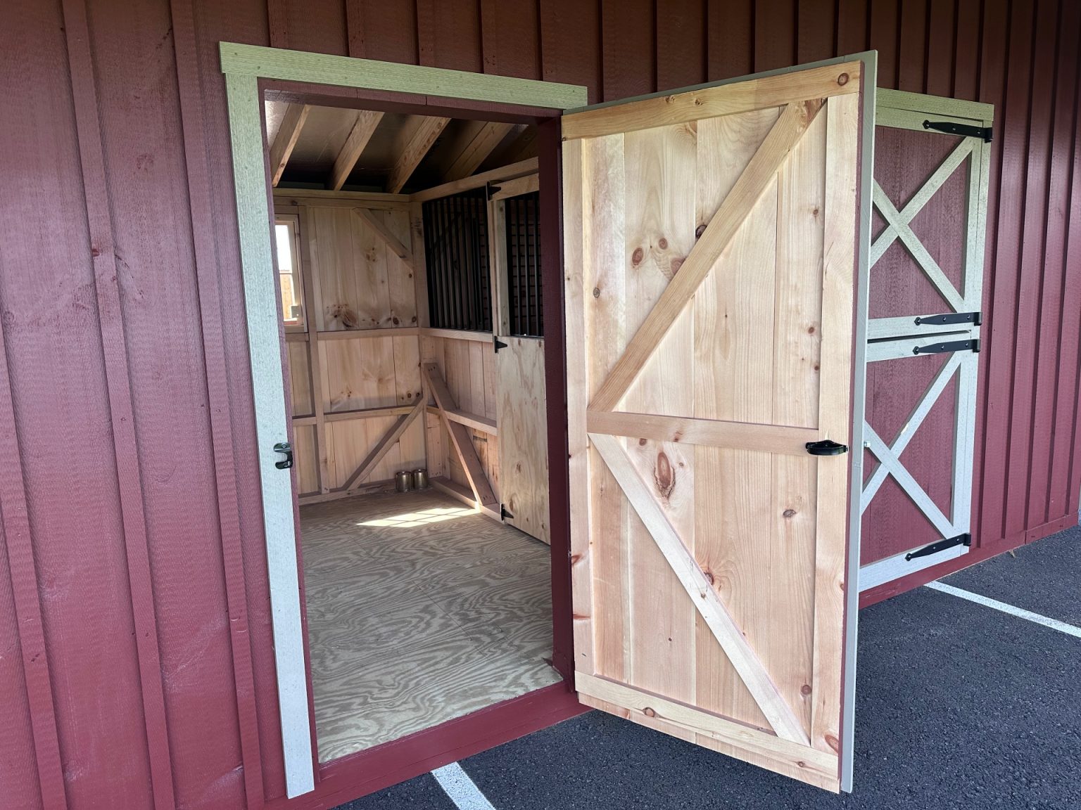 2 Stall Horse Barn with Tack Room - Gazebo Joe's